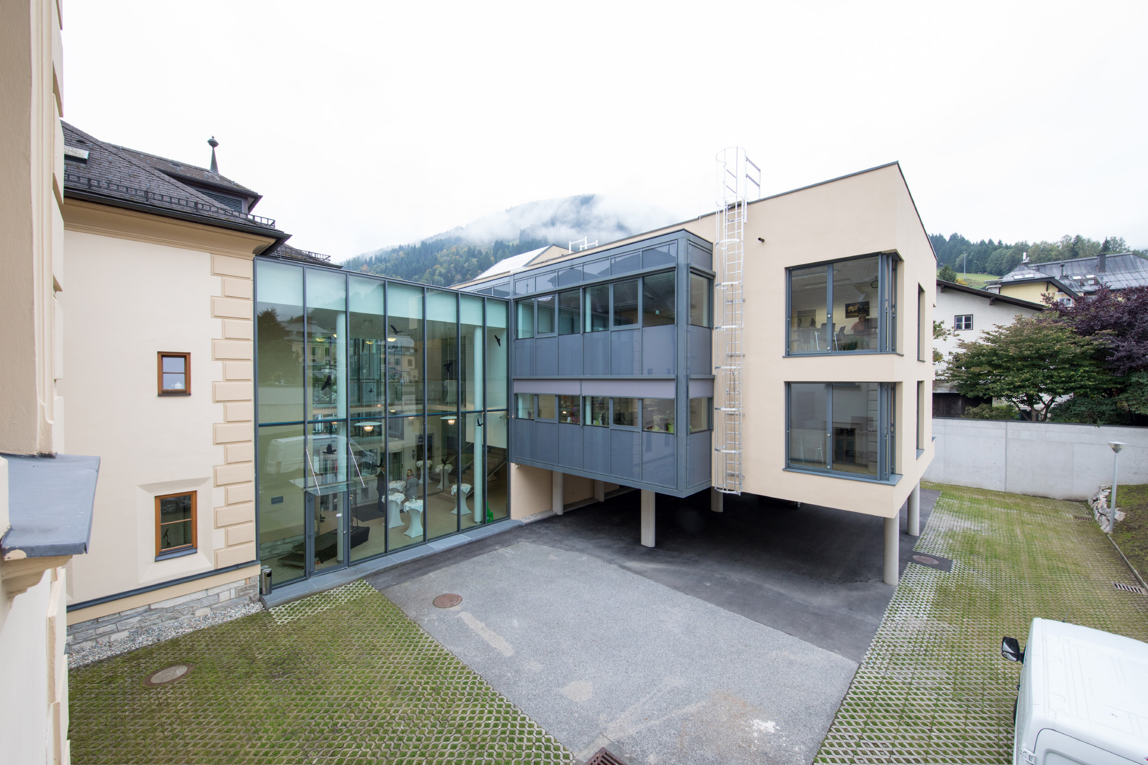 ARE Website: Bezirksgericht Zell am See