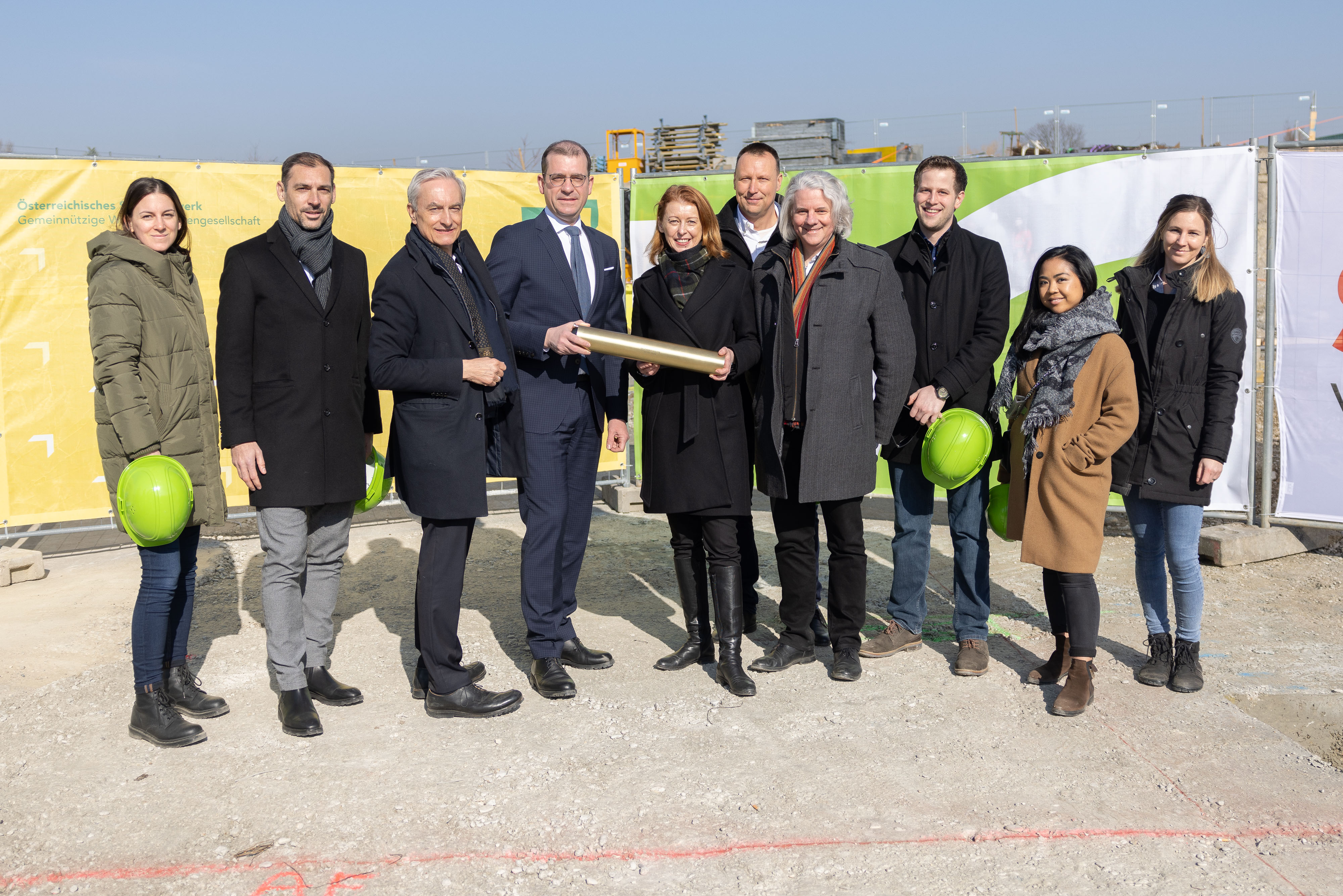 ARE Website: Hirschfeld: Grundsteinlegung und Erdwärmebohrungen für ...